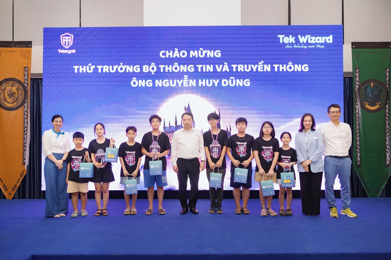 TRẠI HÈ CÔNG NGHỆ TEK WIZARD NĂM THỨ HAI ĐƯỢC TỔ CHỨC TẠI TRỤ SỞ CHÍNH ...